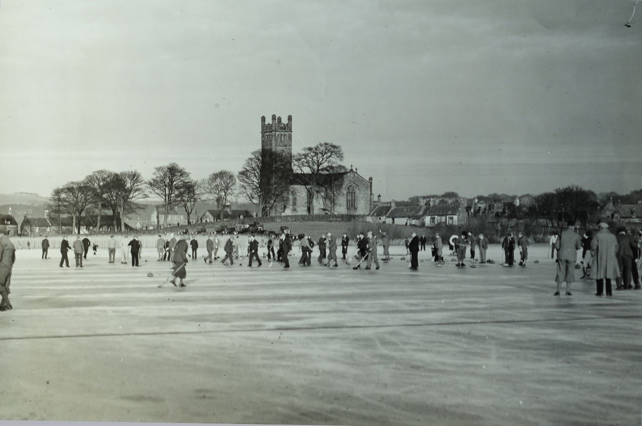 Welcome to Fife : A Century of an Ancient Fife Family in Photographs