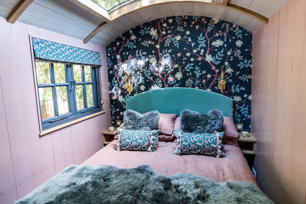 Fife Accommodation : The Shepherd Huts at Rufflets St Andrews