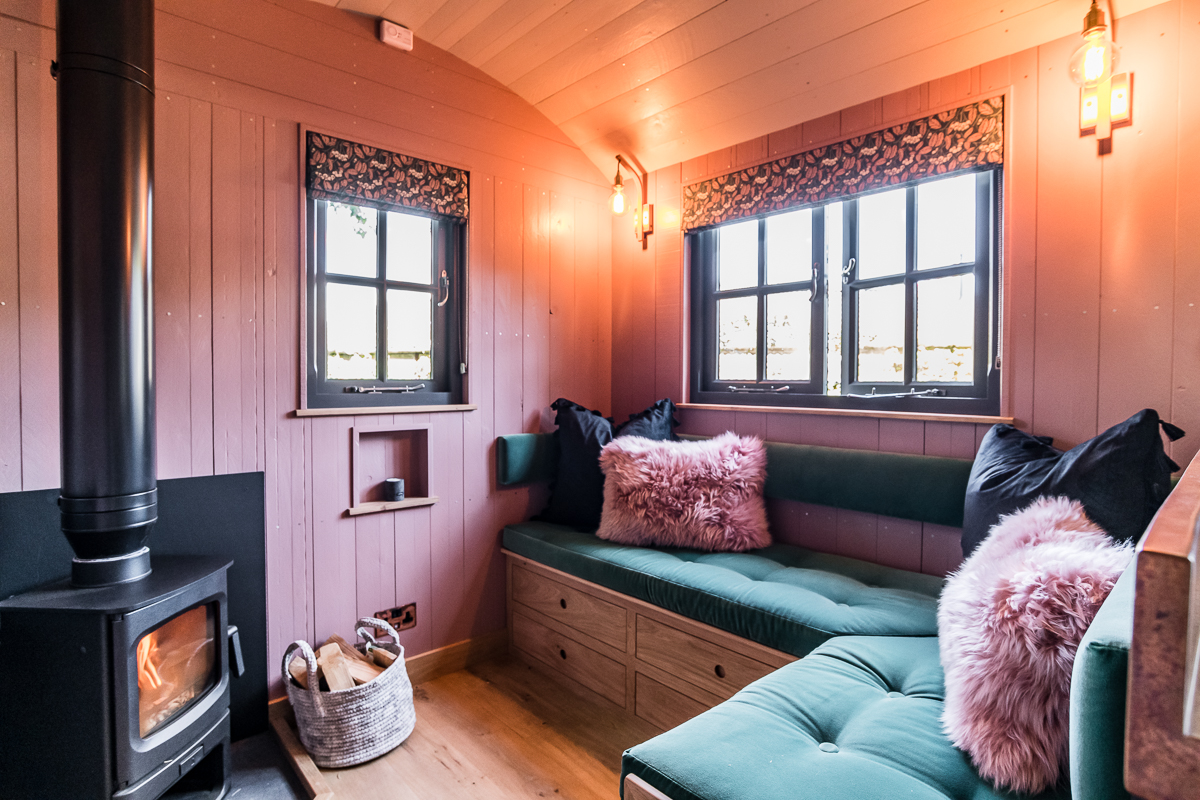 Fife Accommodation : The Shepherd Huts at Rufflets St Andrews