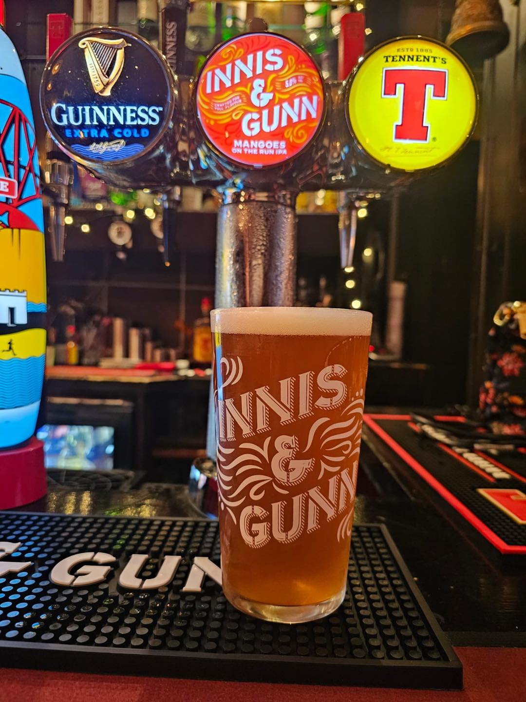 Fife Catering : Somewhere Else Bar